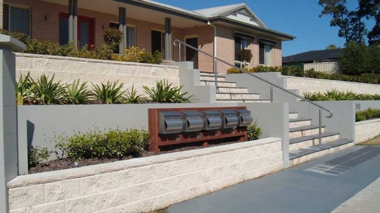 5 Benefits Of Using Limestone Blocks For Your Retaining Wall – Crowning ...
